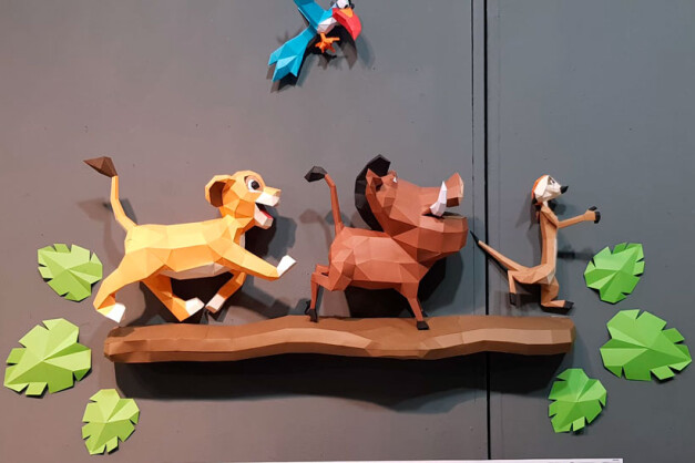 Exposición de "papercraft" en la Gota de Leche