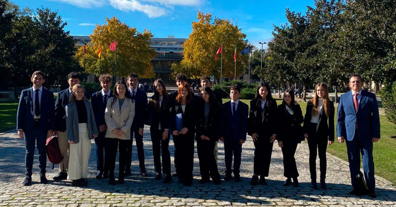 La Enseñanza participa en SYMUN 2023